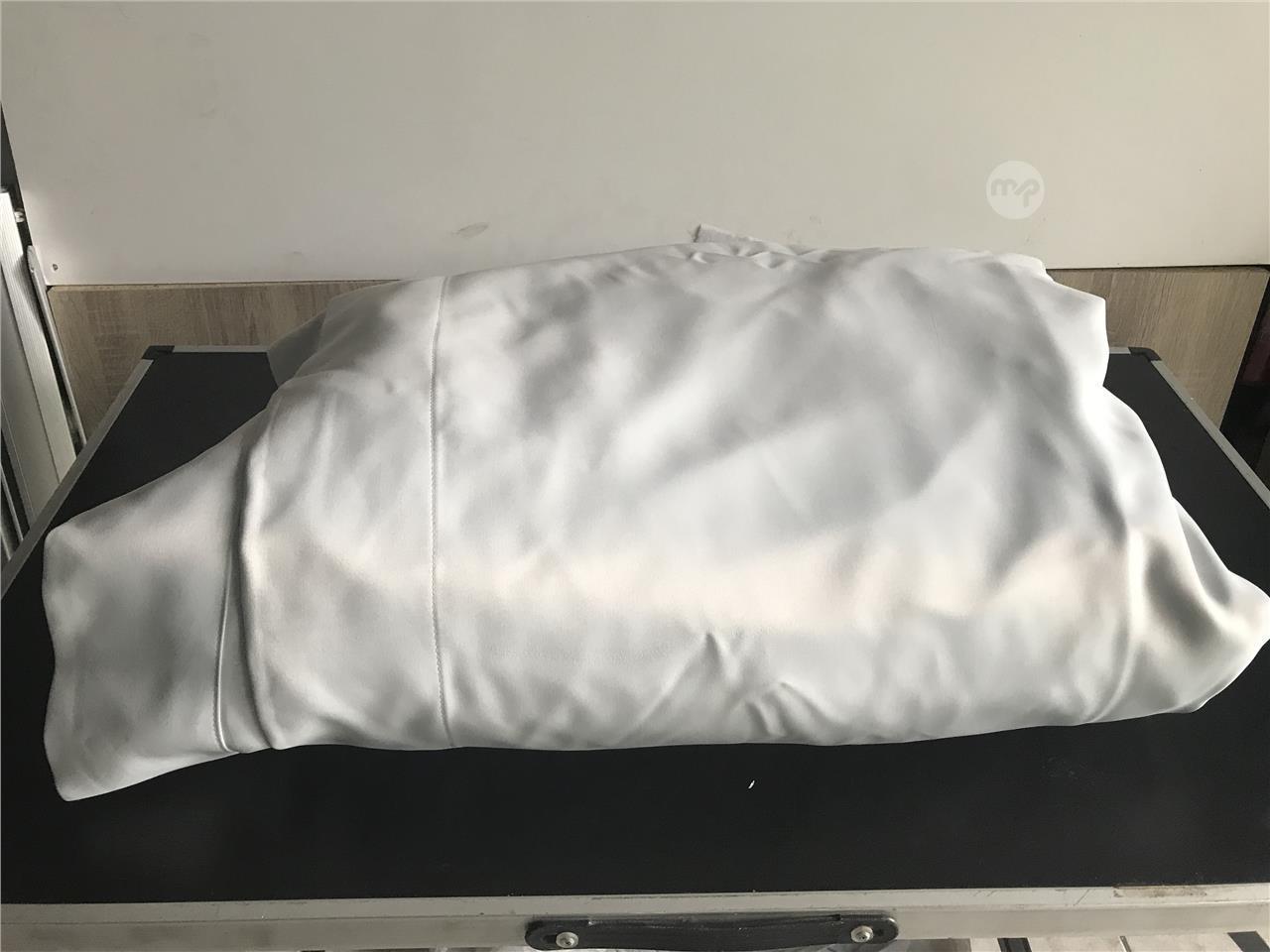 Soundproof Curtains for Your Home Studio | Maltapark