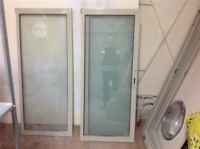 Schuco aluminium sliding window x 2 | Maltapark