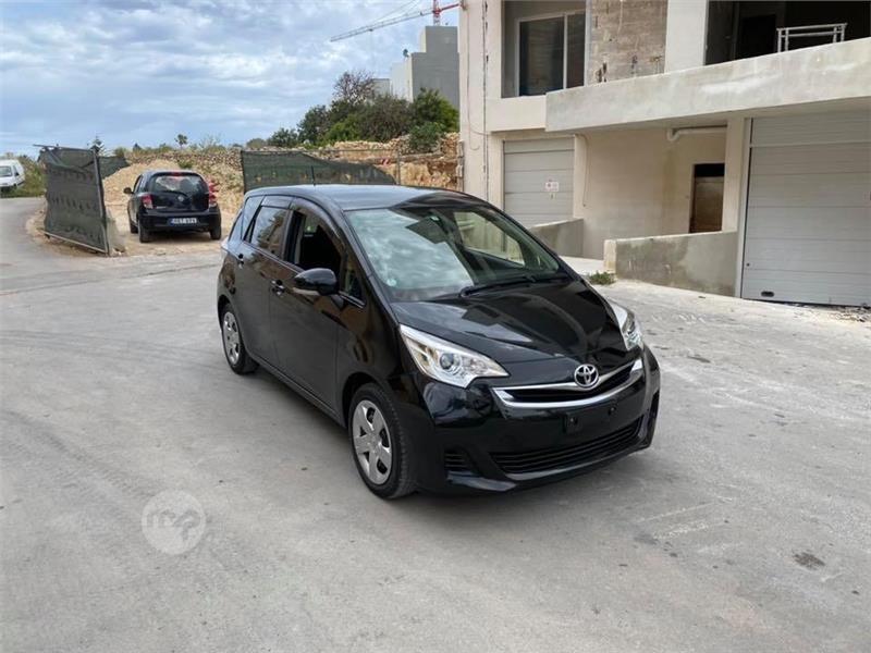 TOYOTA RACTIS 2015/‘16 Top Spec. LIKE NEW!! | Maltapark