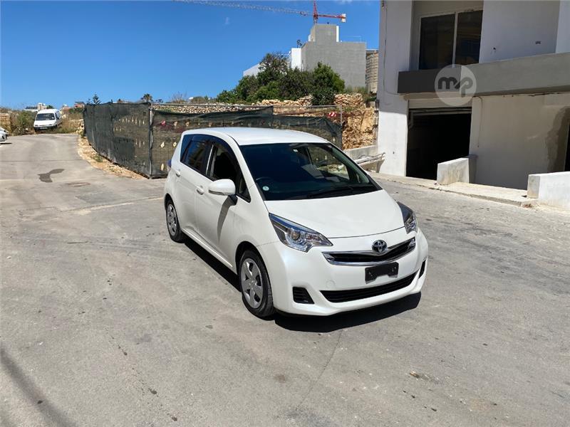 TOYOTA RACTIS 2015/‘16 TOP SPEC. LIKE NEW - Bargain!! | Maltapark