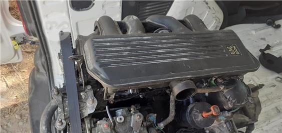 Peugeot xud9 engine parts | Maltapark