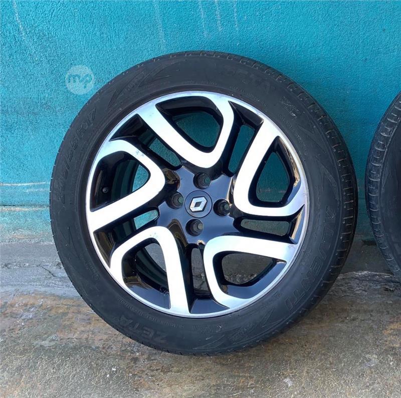 RENAULT CAPTUR 17" ALLOY WHEEL Inc. TYRE!! | Maltapark