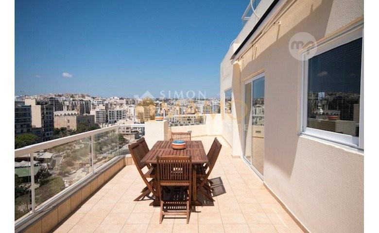 Sliema seafront 3 bedroom flat to let | Maltapark
