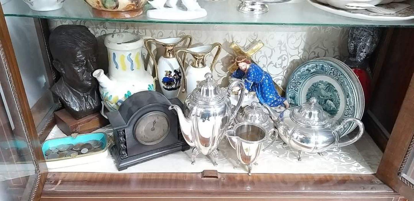 All items for sale At Treasure Antiques Hamrun. Pm,whatssap or call ...