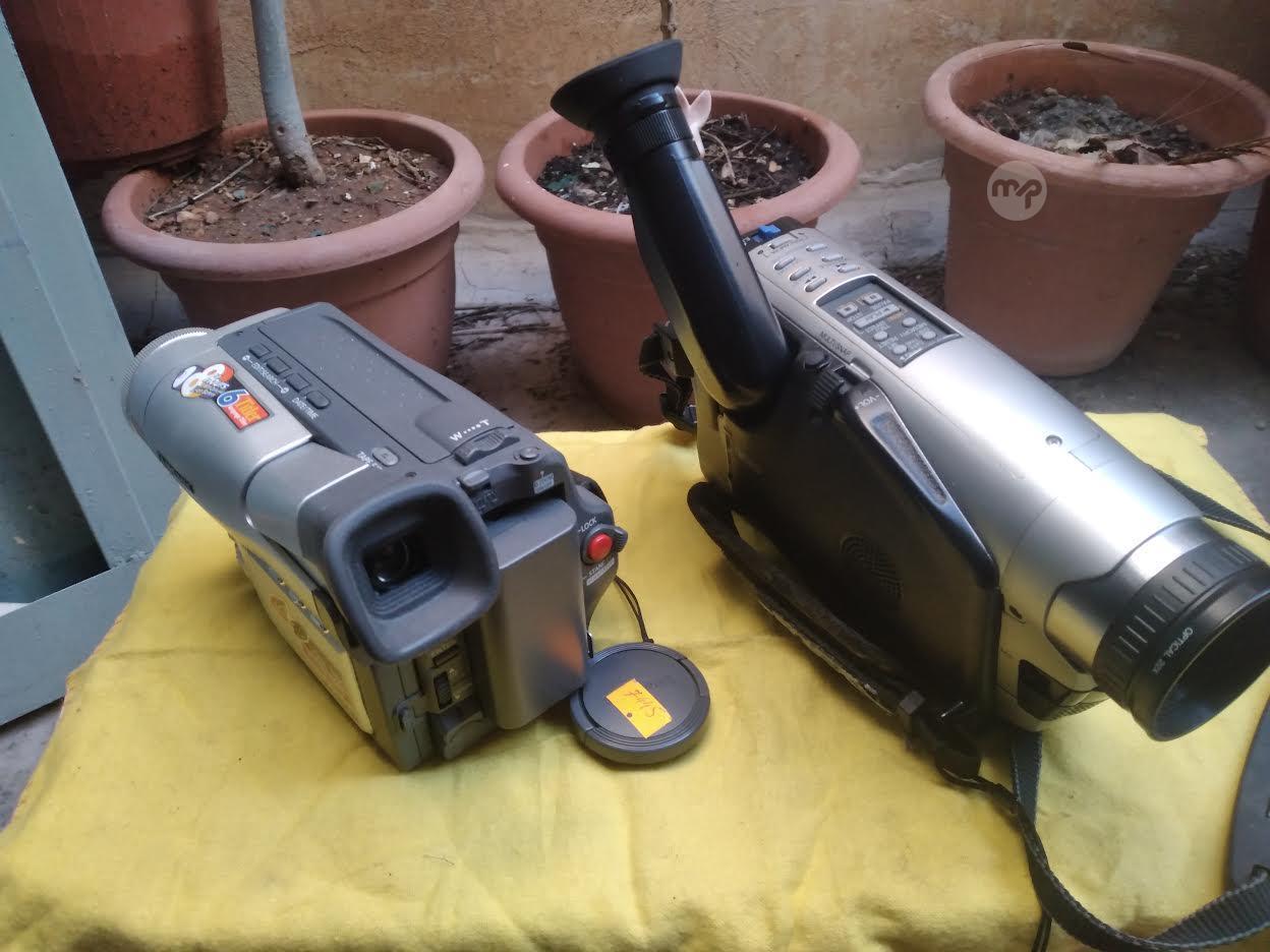 2 x Panasonic vx37 Camcorder Video Camera Samsung 440X Untested SOLD AS ...