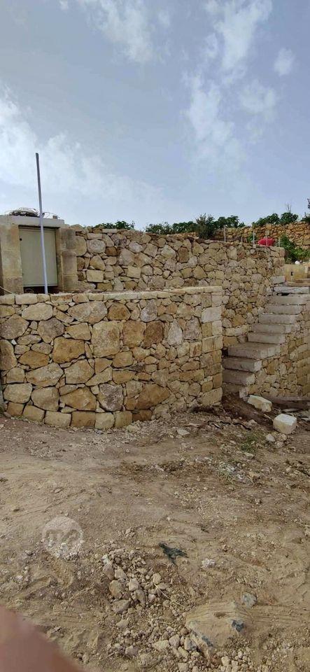 Rubble wall/ Hitan ta Sejjieh b tal qawwi jew franka | Maltapark