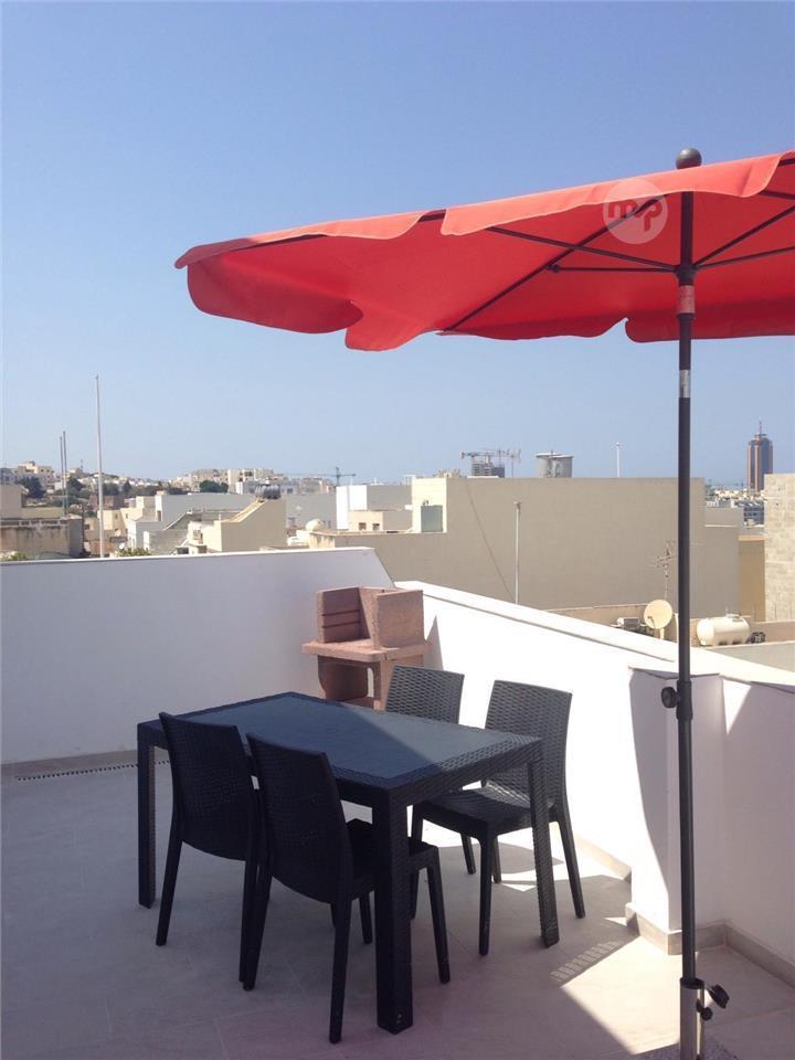 Sliema Penthouse studio | Maltapark