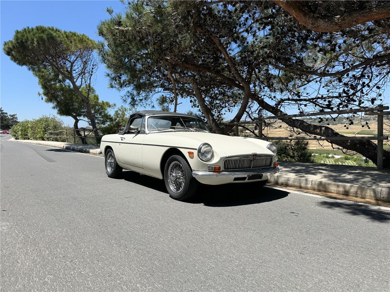 MG MGB Roadster | Maltapark