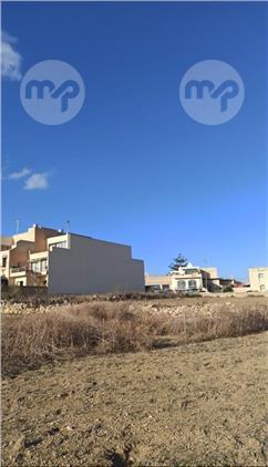 Bargain - 300sqm field Gozo | Maltapark
