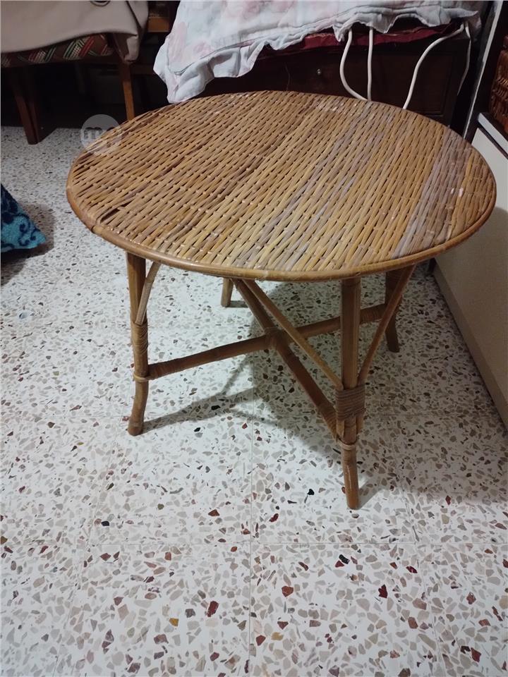 Low cane table | Maltapark